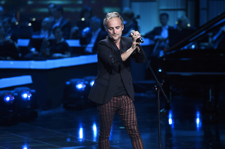 Prawie idealny Off - opowiada Artur Rojek - Muzyka - recenzje w ...